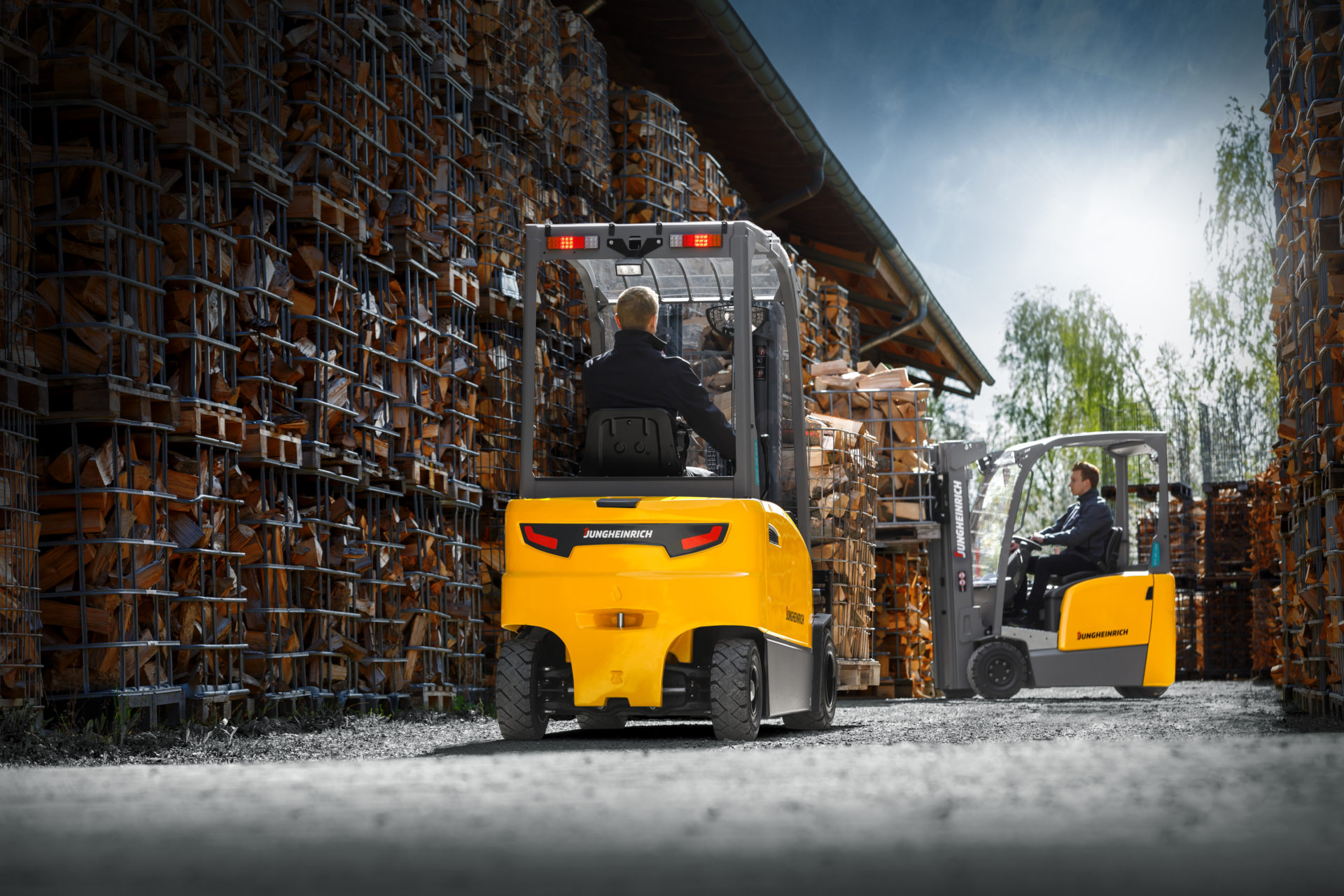 New entry-level EFG models from Jungheinrich - Lift and Hoist ...